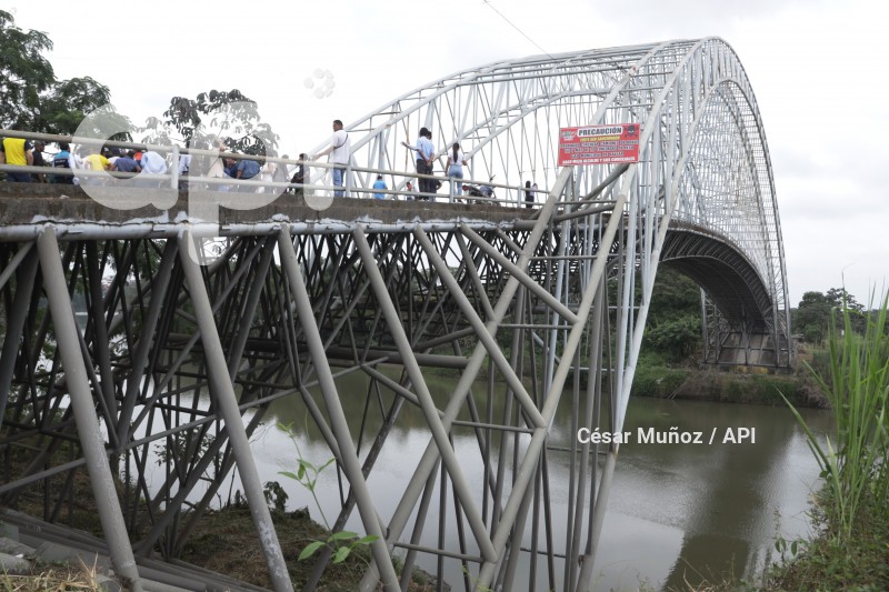 Fotografías | Sociedad | GYE-PUENTE BALZAR